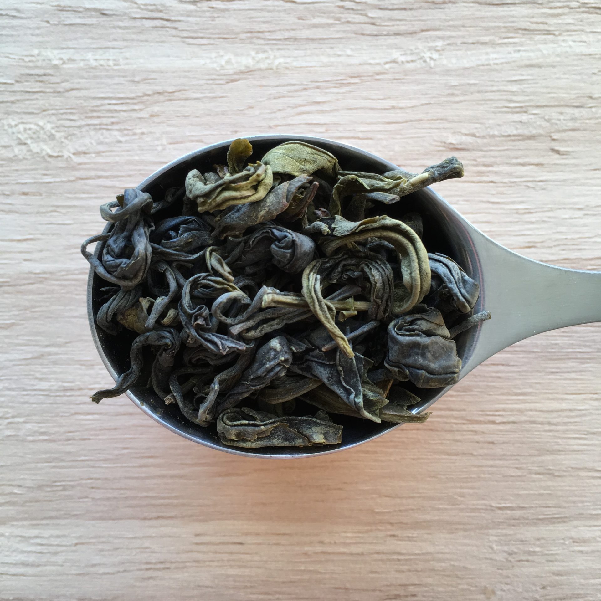 JusTea's Glowing Green | Tea Review - Tea in Spoons